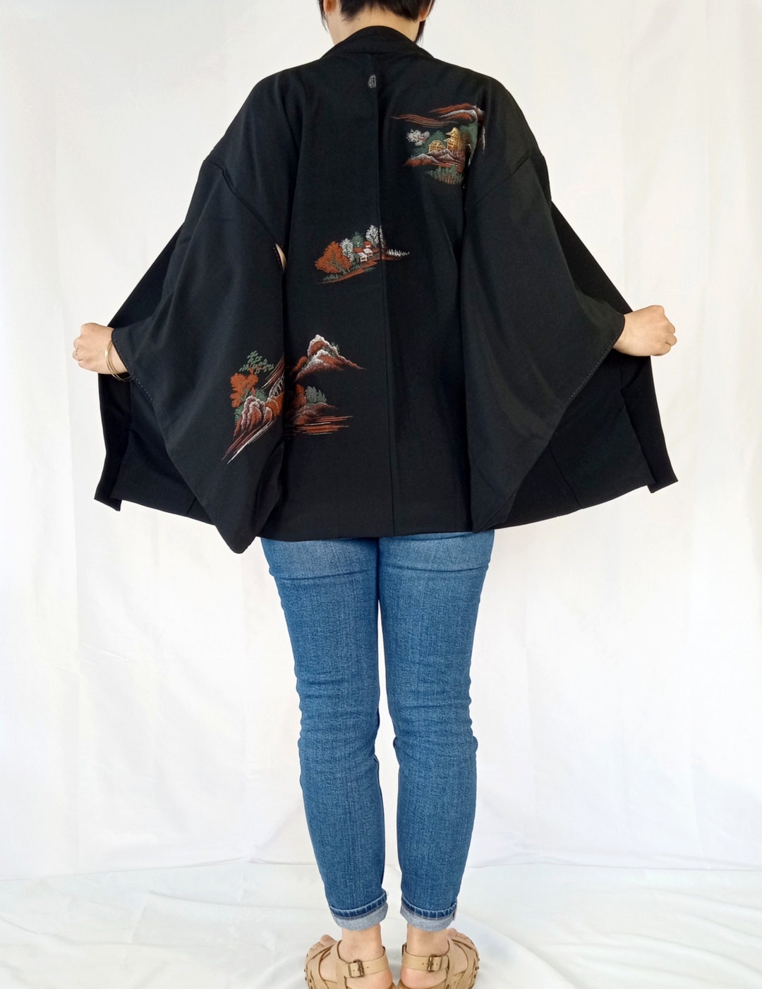 Black Silk Haori Kimono Jacket for Women With Embroidered Landscape ...