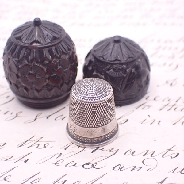Antique Thimble and Case - Etsy