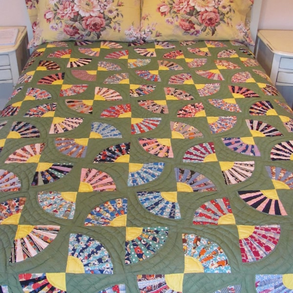 Antique Quilt - Etsy