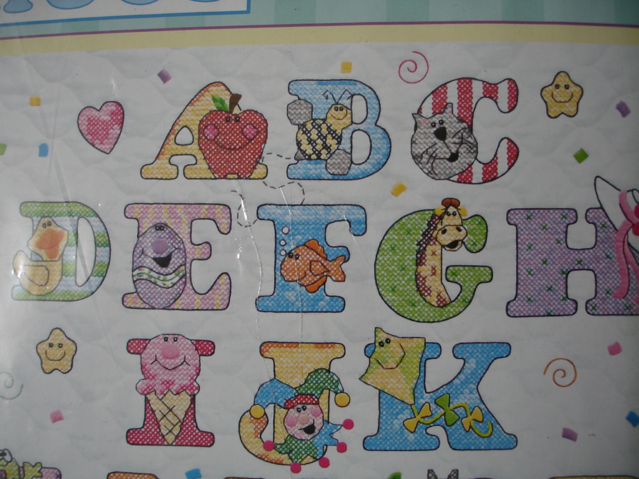 ABC Alphabet Quilt With Apple, Kite, Monkey, Owl, Star, Turtle, Heart ...