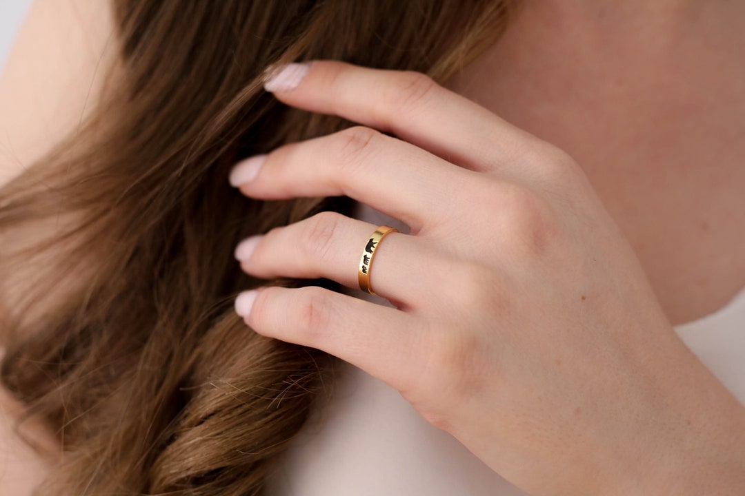 Mama Bear Family Ring, Stacking Band Ring, Mother Daughter Gift ...