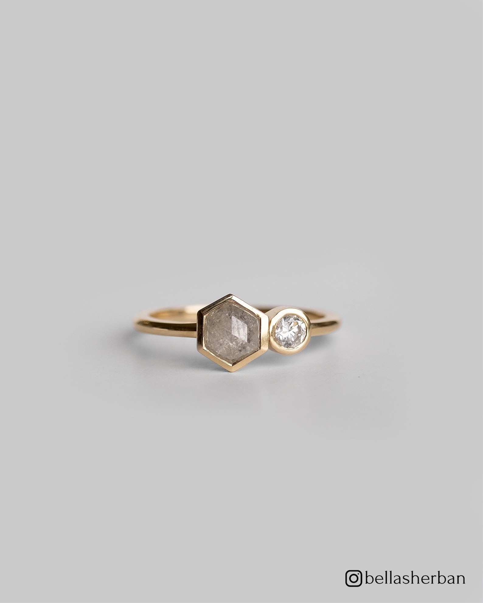 14K Gold Toi Et Moi Salt and Pepper Diamond Ring. Dainty Diamond Ring. Unique Statement Salt and ...