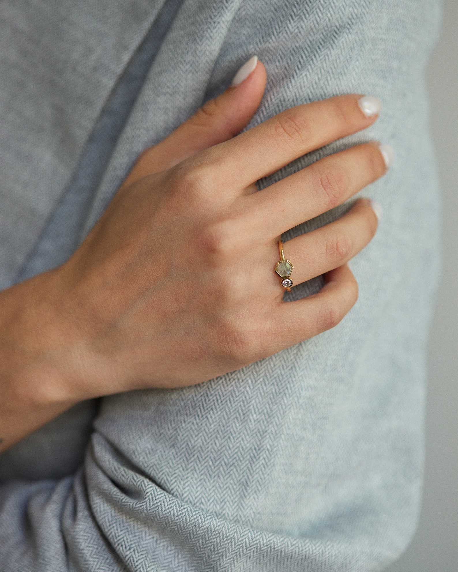 14K Gold Toi Et Moi Salt and Pepper Diamond Ring. Dainty Diamond Ring. Unique Statement Salt and ...