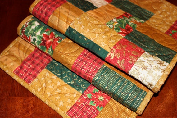 Christmas Table Runner, Gold Quilted Christmas Table Runner ...
