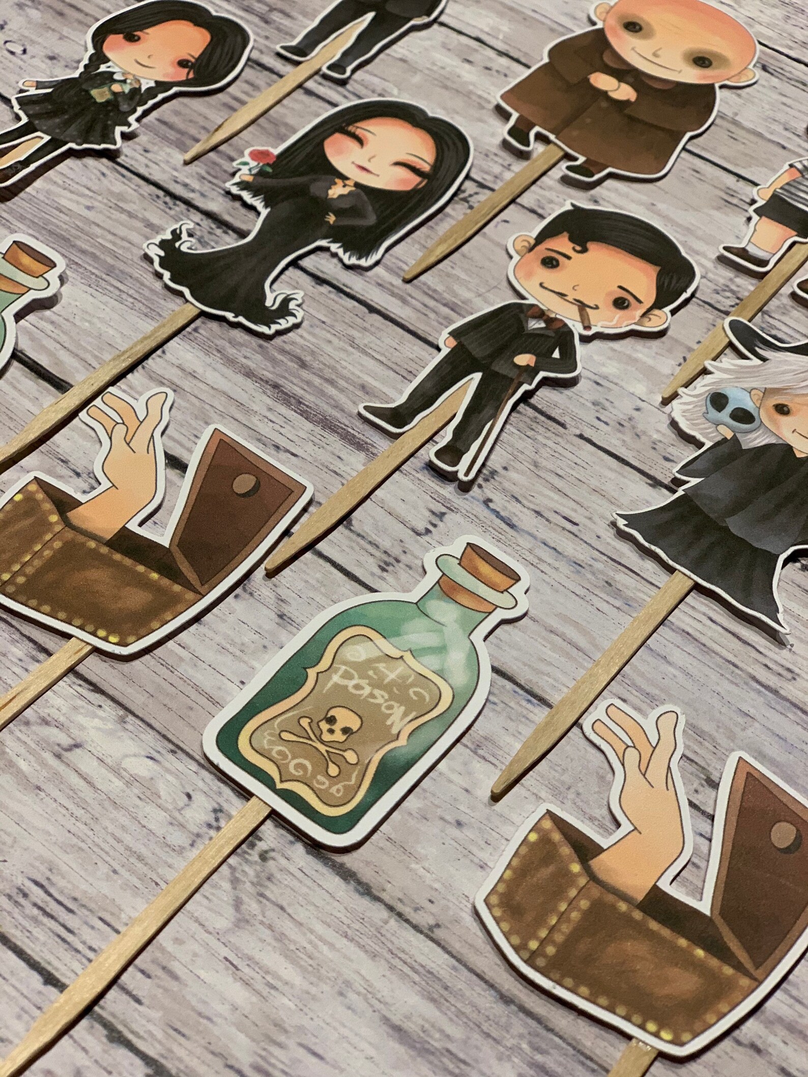 The Addams Family Cupcake Toppers - Etsy
