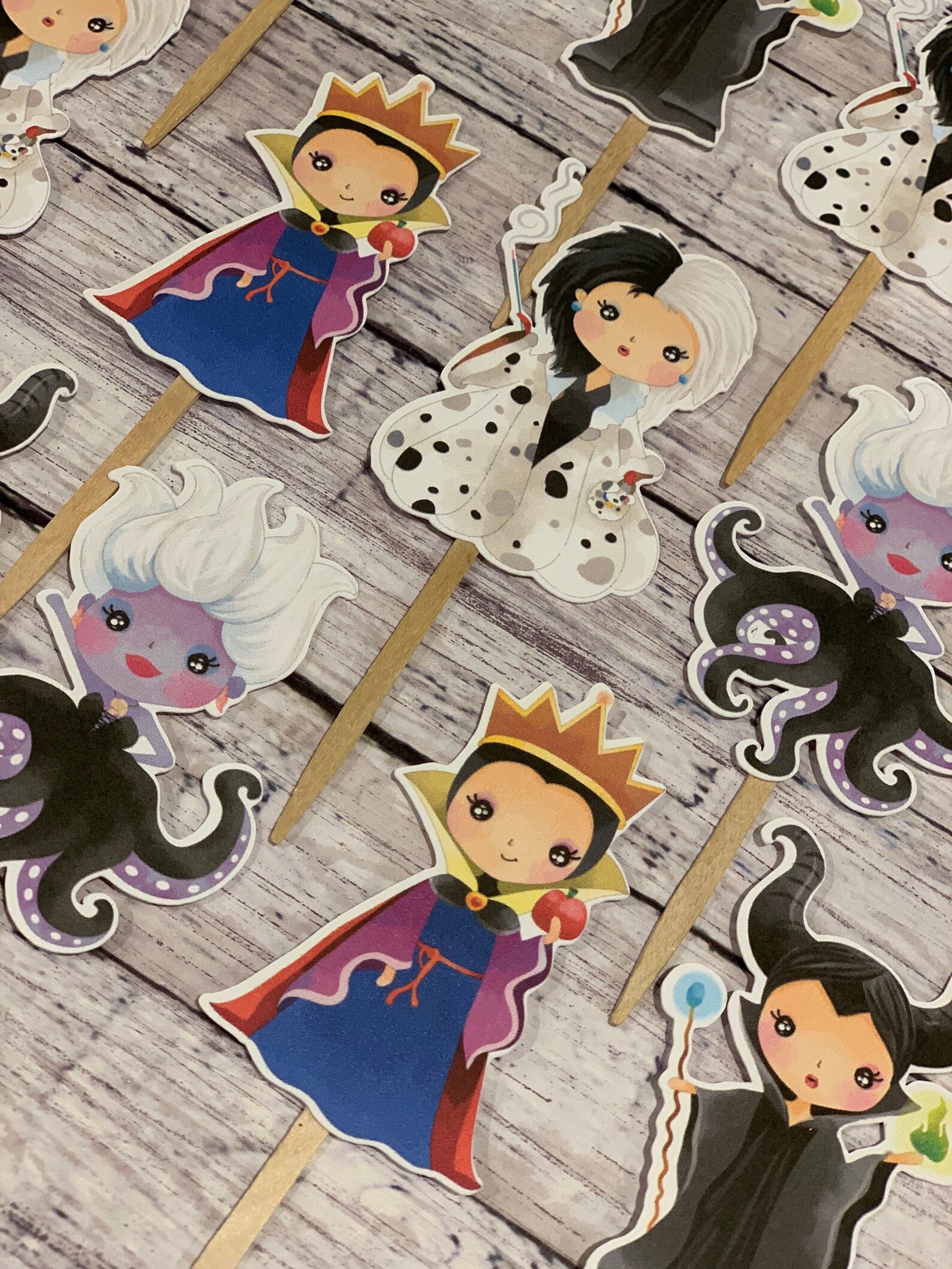 Disney Villain Cupcake Toppers - Etsy