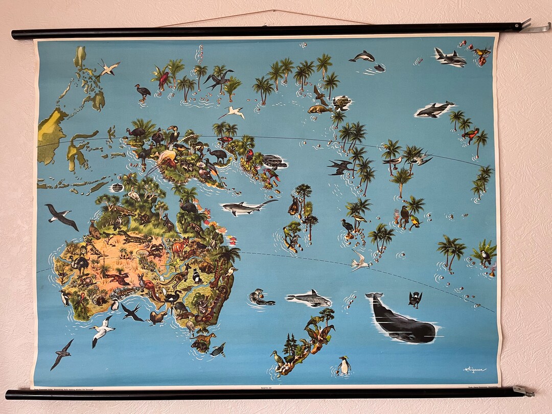 Vintage MAP AUSTRALASIA School Chart WILDLIFE Pictorial Linen Poster ...