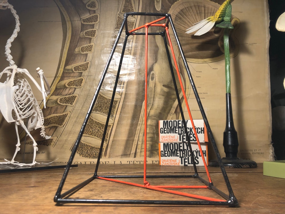 Vintage Flat Top PYRAMID GEOMETRIC SHAPE Educational Model Maths Visual ...