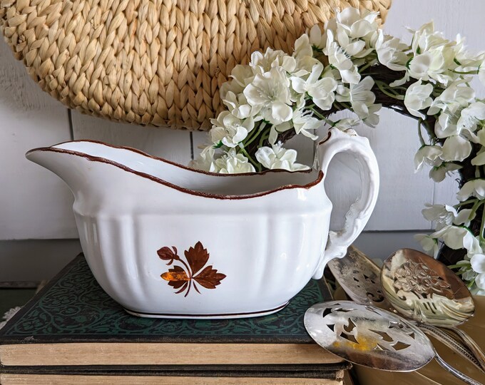 Vintage/antique Ironstone Tea Leaf Pattern Alfred Meakin Gravy Boat ...
