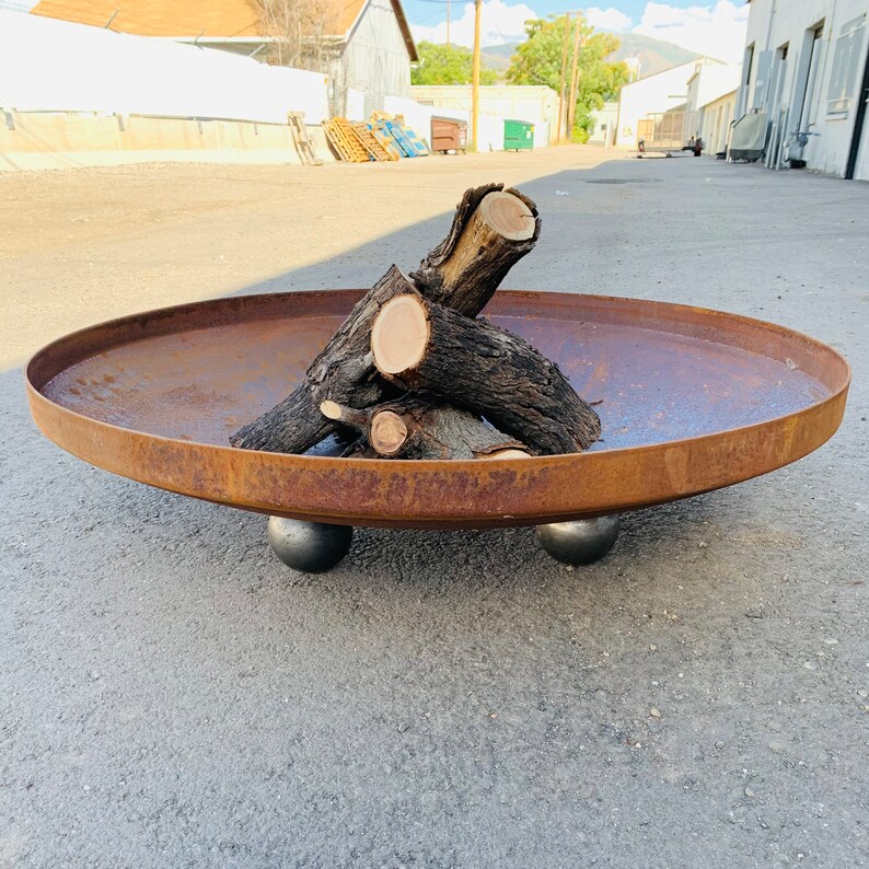 36" Round Fire Pit - Modern Rust Fire Pit - Shallow Fire Bowl. - Etsy