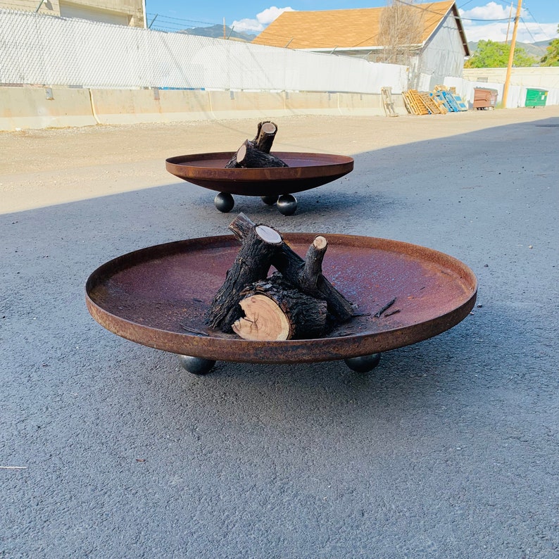 36" Round Fire Pit - Modern Rust Fire Pit - Shallow Fire Bowl. - Etsy