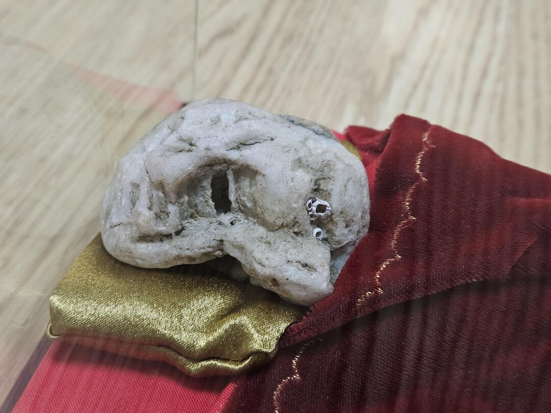 Ultra Rare One-of-a-kind Natural Quartz Face Effigy From Maine ...