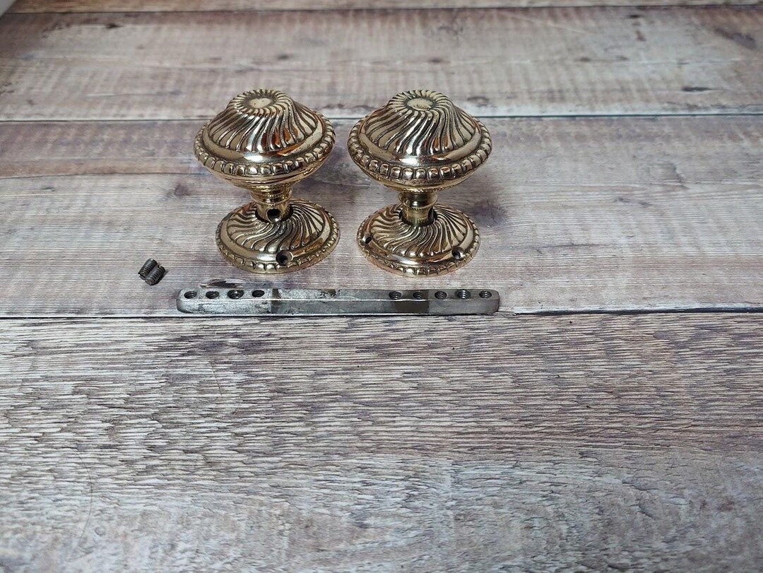 1 Pair of Heavy Decorative Brass Door Knobs, Solid Brass Door Knobs, Vintage Brass Door Knobs ...