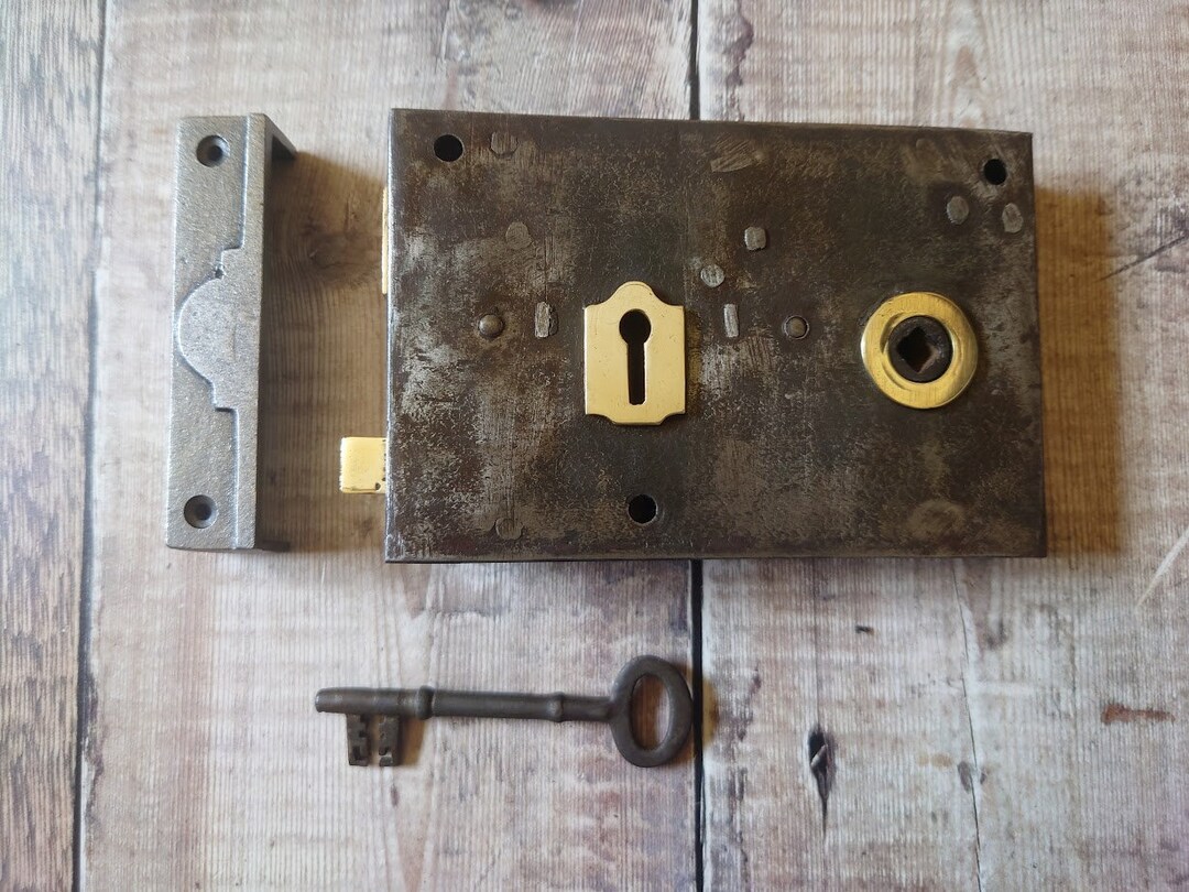 Beautiful Heavy Lock With Iron Keep and Key, Old Rim Lock, Salvaged ...