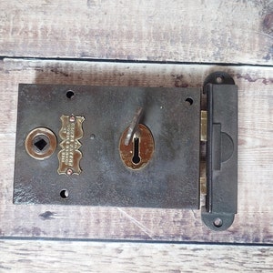 Heavy Antique Lock With Iron Keep and Key, Old Salvaged Rim Lock ...