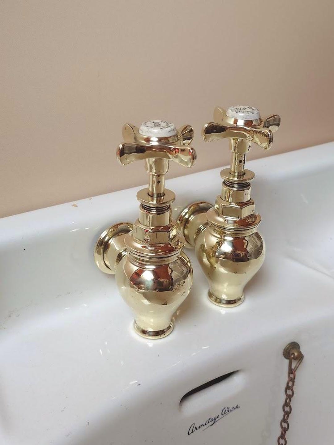 Victorian Brass Globe Bath Taps: Polished & Overhauled - Etsy