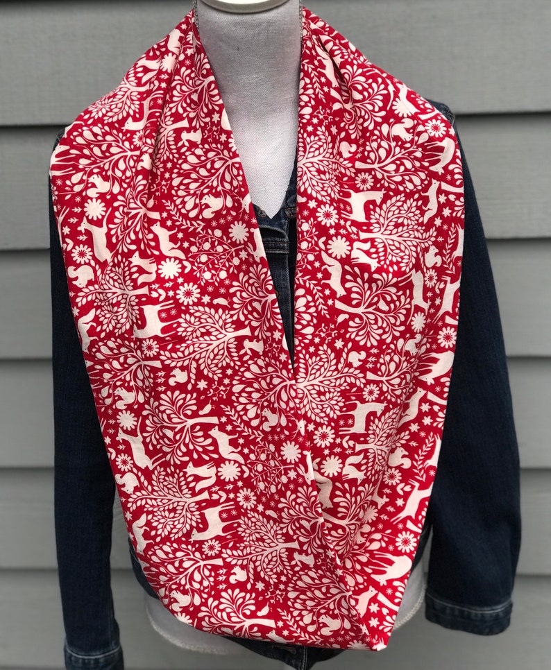 Scandinavian Scarf, Christmas Woodland Scene, Infinity Scarf, Red ...