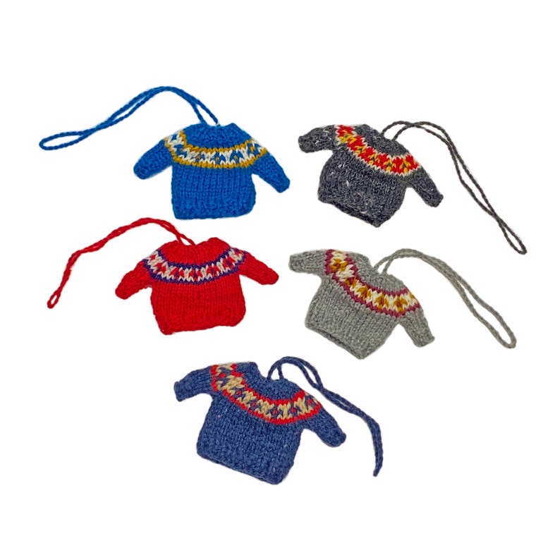 Miniature Sweater Ornament Mystery Lot Mini-knit Gift Tiny Jumper ...