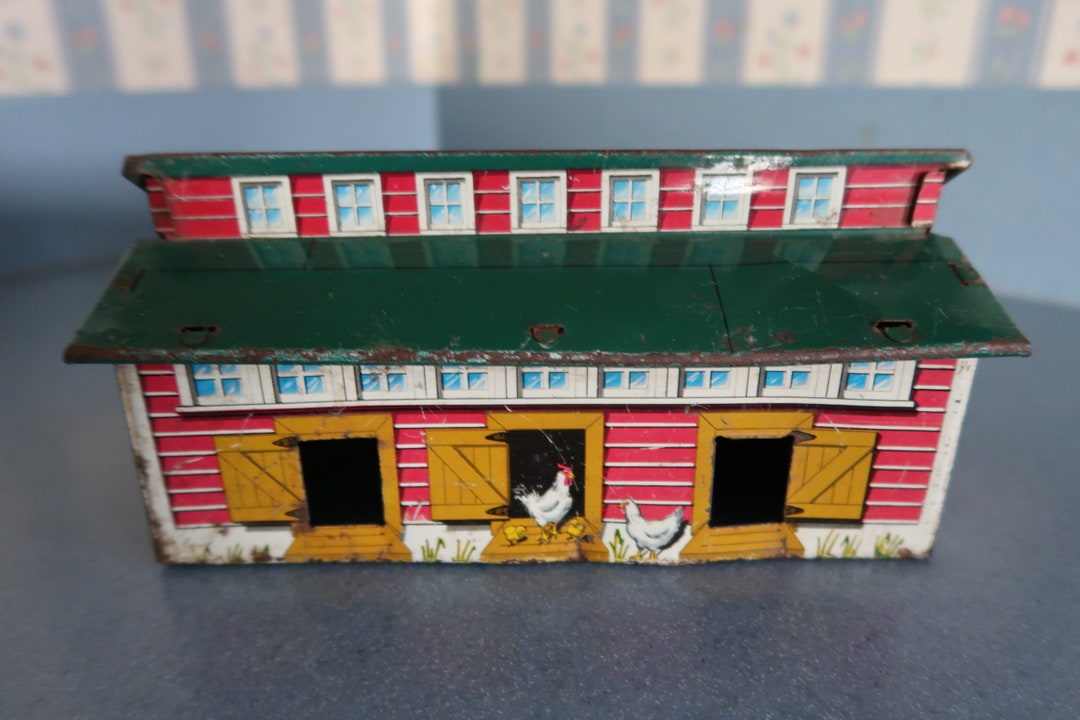 Vintage Marx Tin 7 Long Lazy Day Farm Chicken Coop in Good Vintage ...