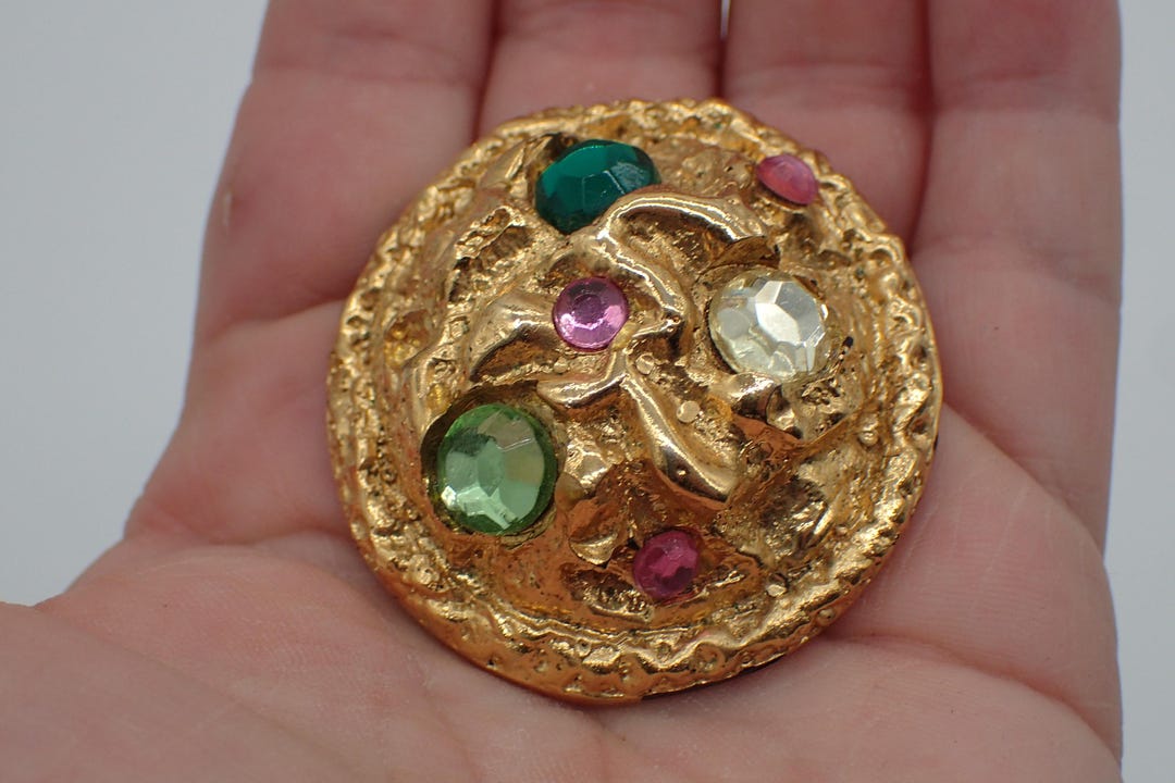 Vintage Haute Couture Button - Etsy