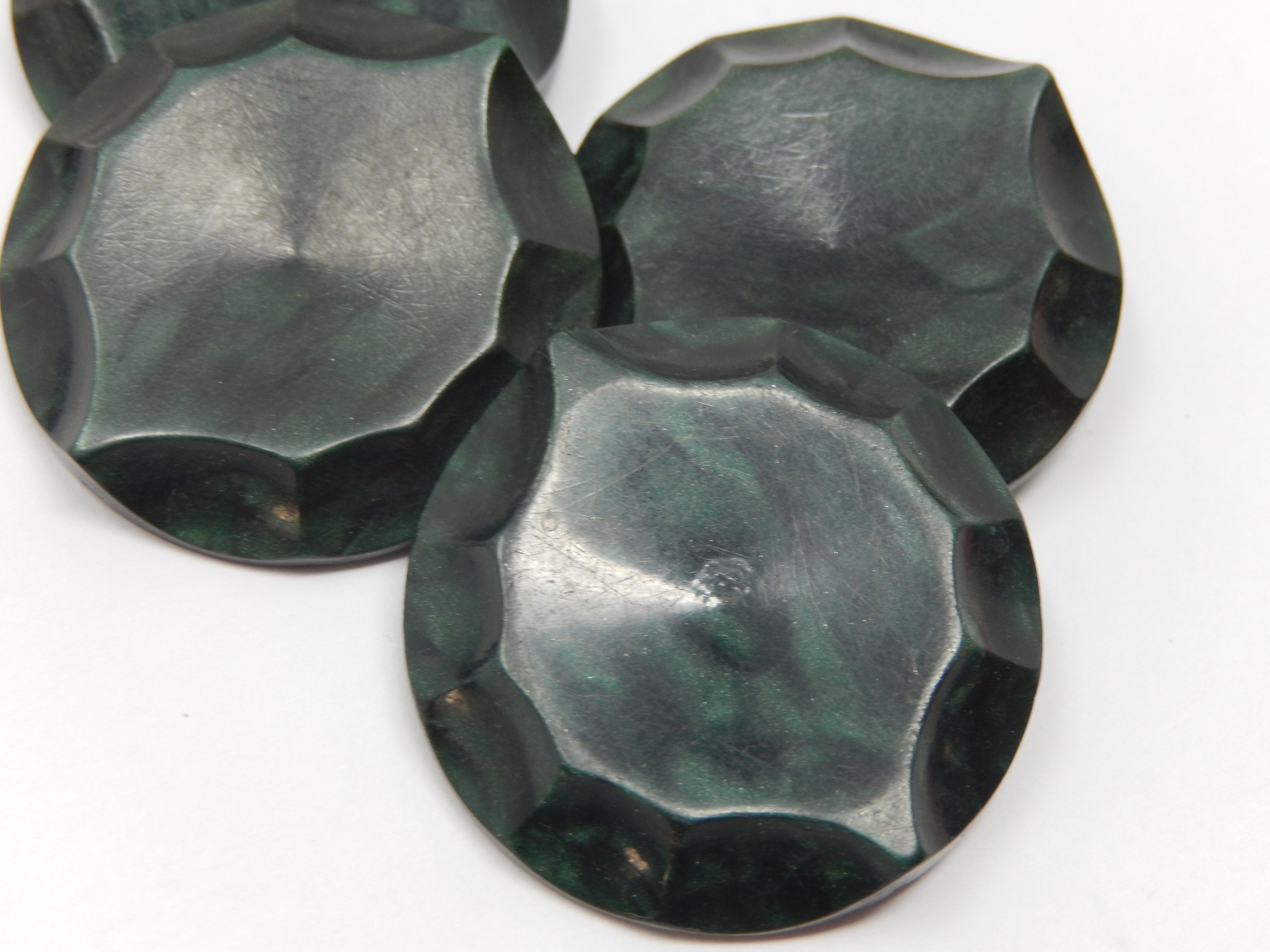 Four Green Faceted Buttons, Diameter 3 Cm, Plastic Material, Free ...