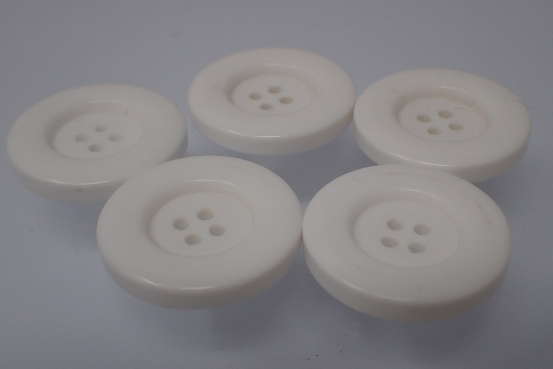 Five White Vintage Buttons - Etsy