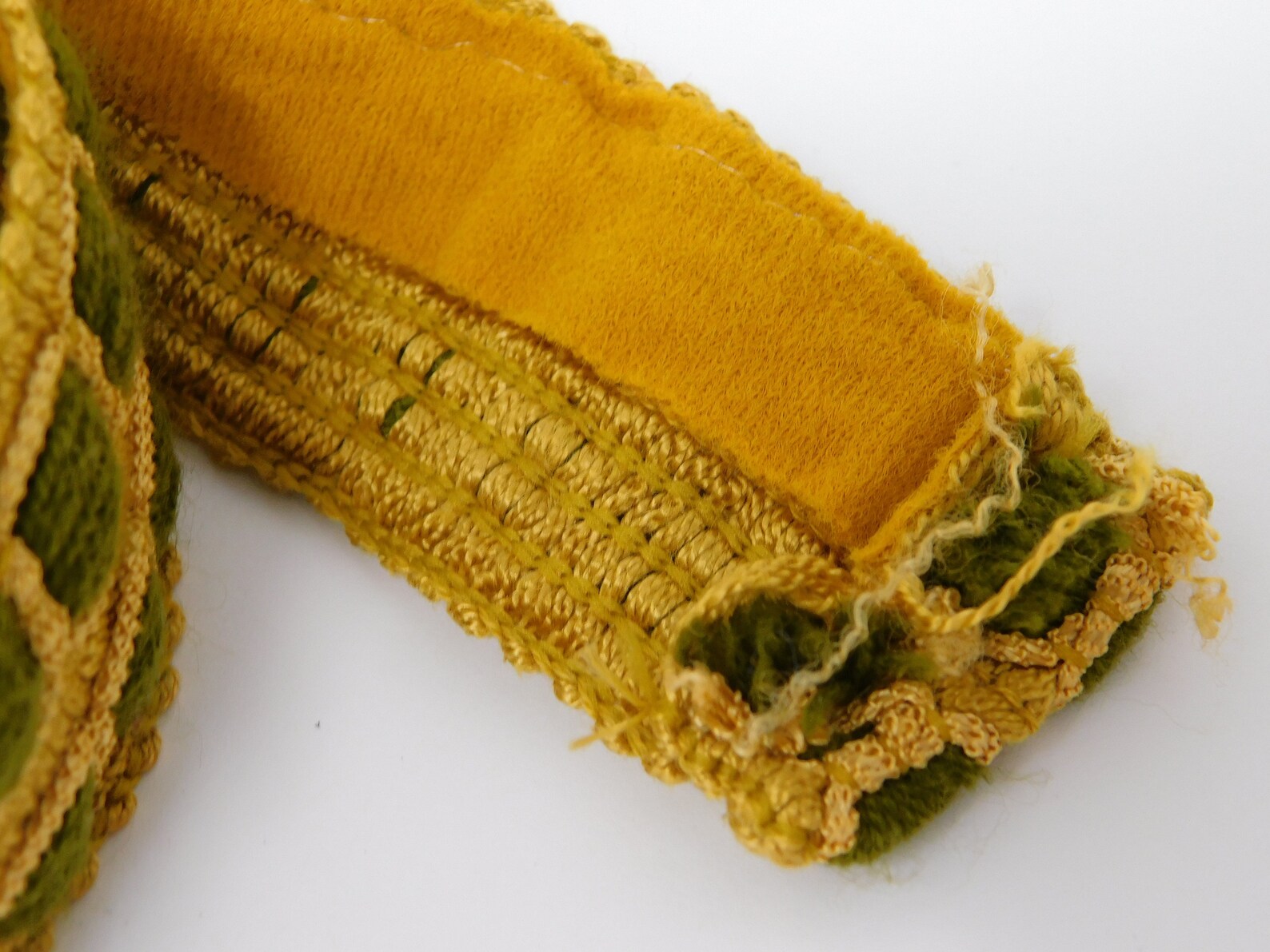 Vintage Ribbon, Wool Trimmings and Fabrics - Etsy