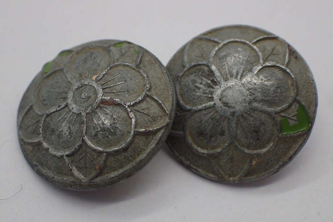 Pair of Vintage Pewter Buttons - Etsy