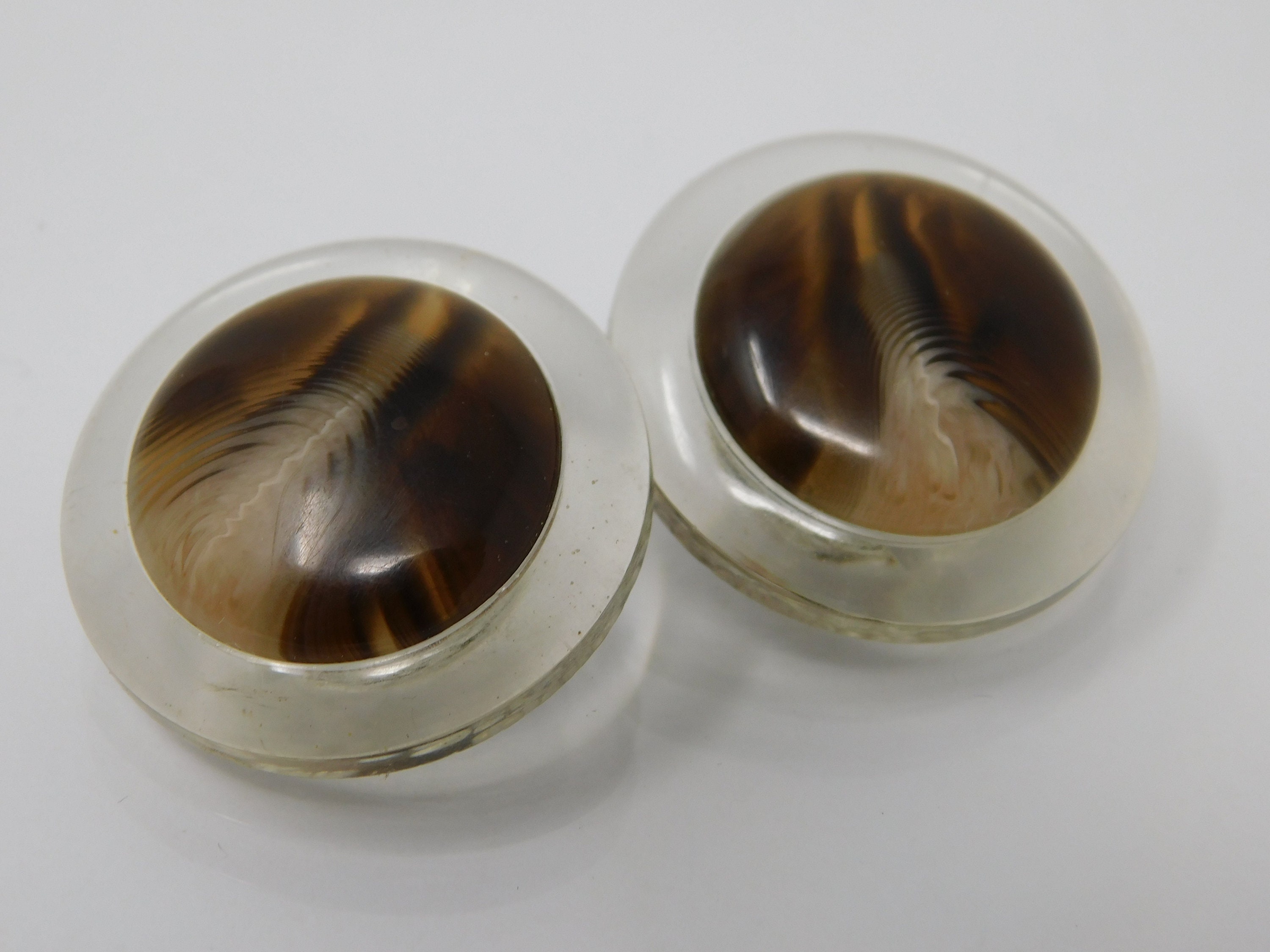 pair of vintage buttons Paper, Party & Kids Scrapbooking Papercraft ...