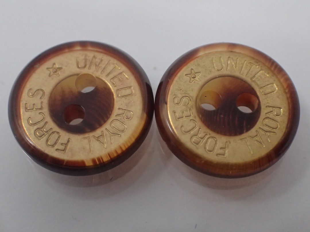 Pair of Vintage United Royal Forces Buttons - Etsy Denmark