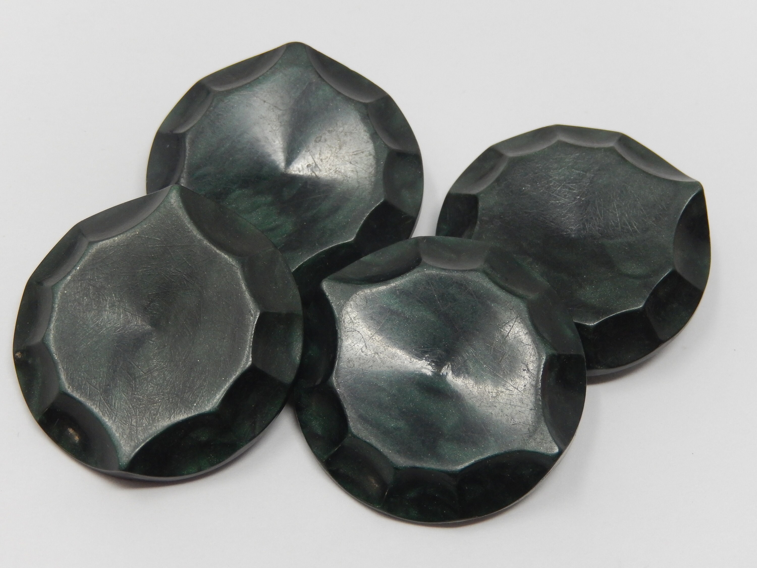 Four green faceted buttons diameter 3 cm plastic material | Etsy