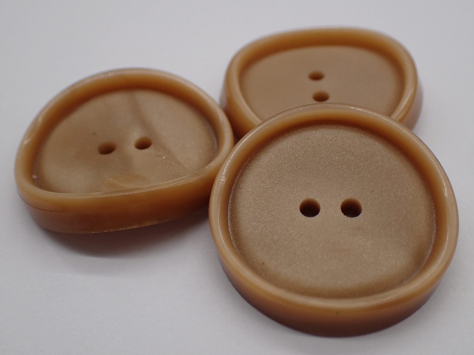 Three vintage caramel buttons | Etsy