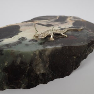Miniature Lizard Sculpture on Stone - Etsy