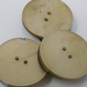 Three Vintage Geometric Buttons - Etsy
