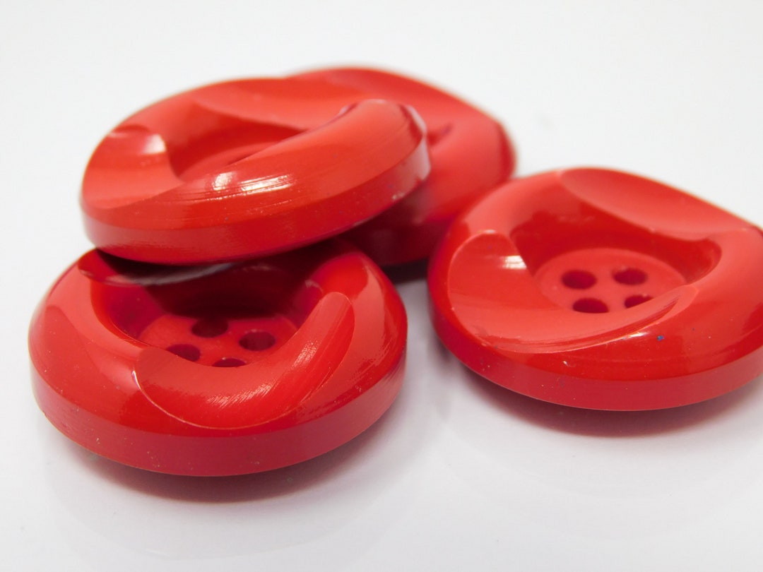 Five Red Vintage Buttons - Etsy