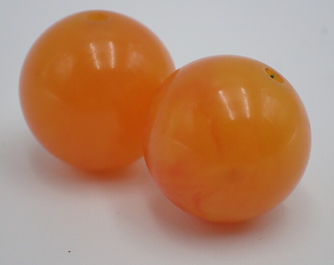 Pair of Vintage Orange Bakelite Beads - Etsy