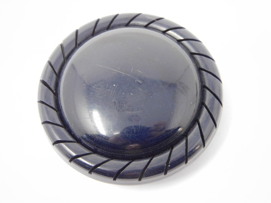 Large Vintage Button - Etsy