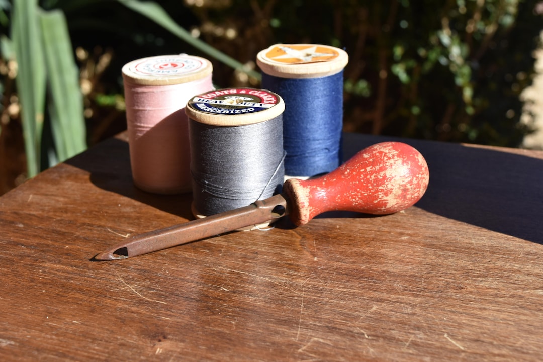 Antique Red Leather Needle Threader - Etsy