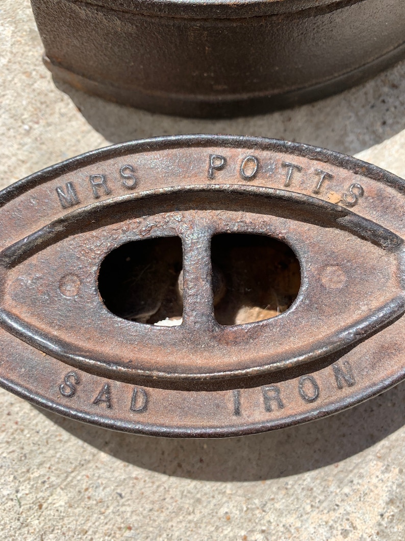 Antique Vintage MRS POTTS Sad Iron Bookends Doorstops Decor - Etsy