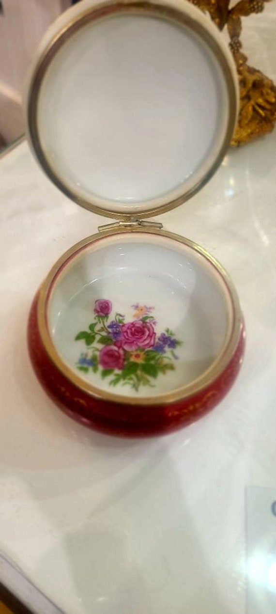 RS Prussia Rococo Porcelain Hand-Painted Trinket Jewe… - Gem