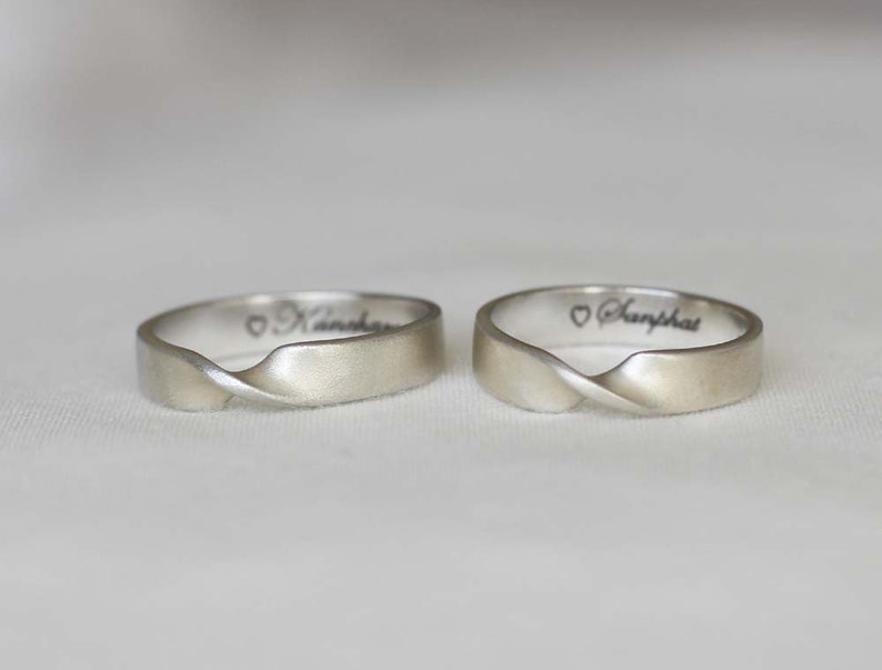 Mobius Ring Twist Band Ring Personalized Rings Twist Knot - Etsy