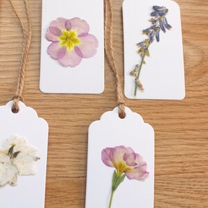 Real Pressed Flower Tags | Wedding Favour | Gift Tags | Botanical Decor ...