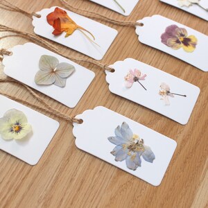 Real Pressed Flower Tags | Wedding Favour | Gift Tags | Botanical Decor ...