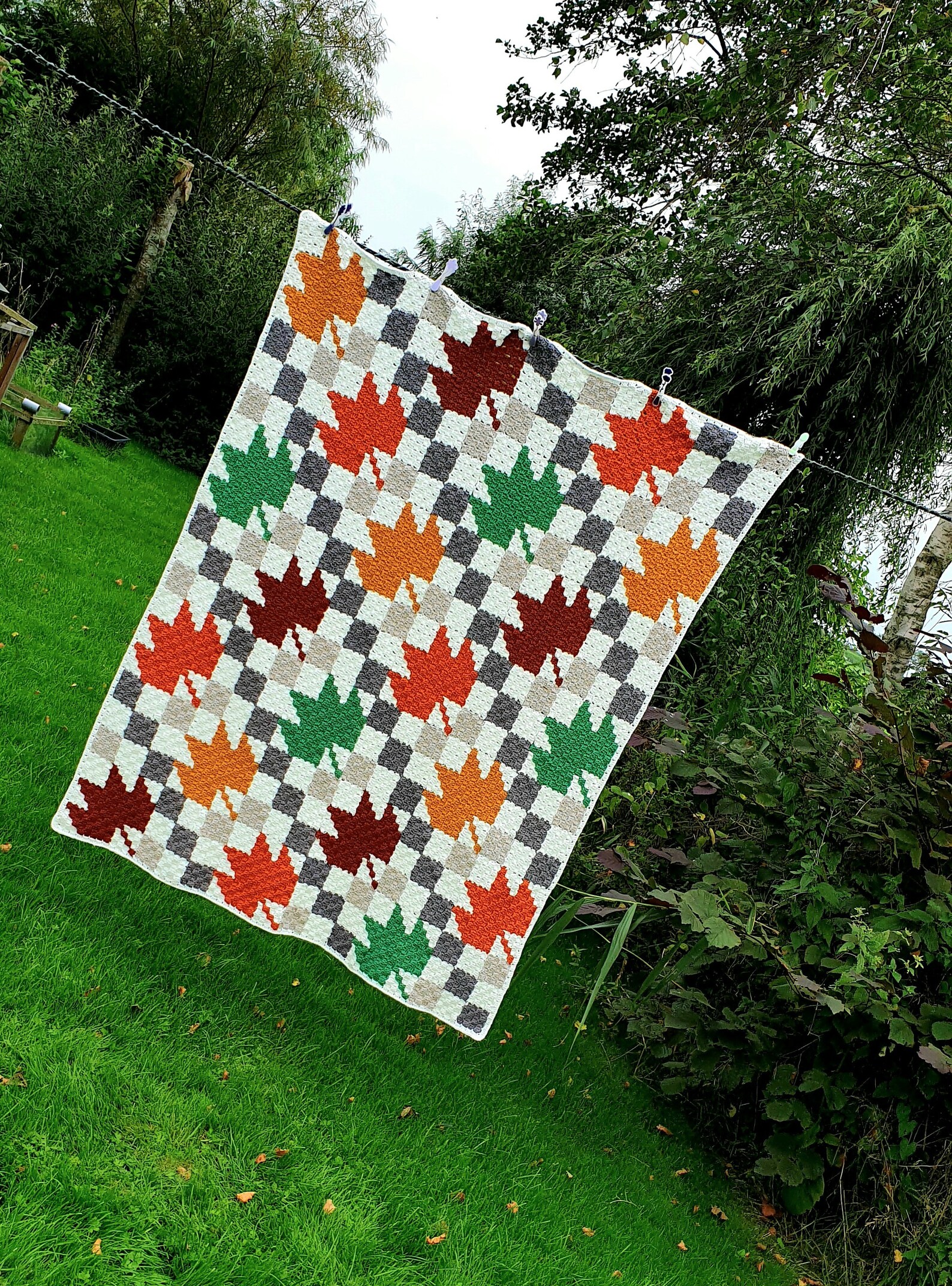 Crochet Pattern - Falling Into Autumn - Etsy