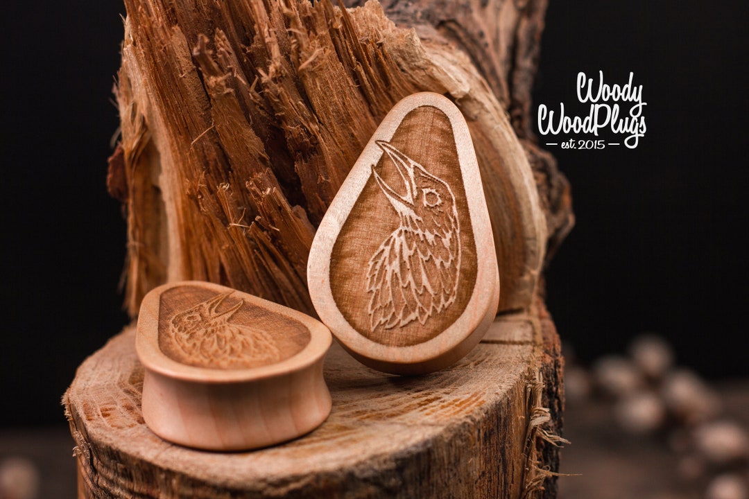 Teardrop Wood Raven Plugs Dropshaped Crow Gauges Teardrop Gothic Gauges ...
