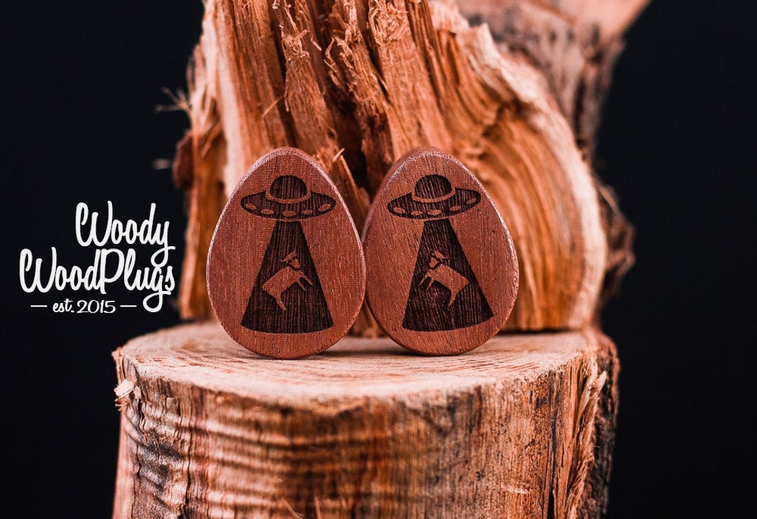Area 51 Drop Shaped Ear Gauges - UFO Engaved Wood Plugs - Alien ...