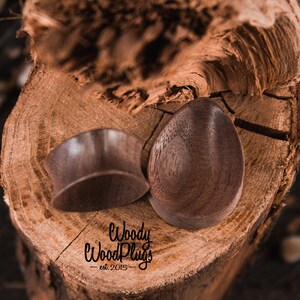 Teardrop Concave Ear Gauges From Brazil Nut - Dropshaped Concave Ear ...