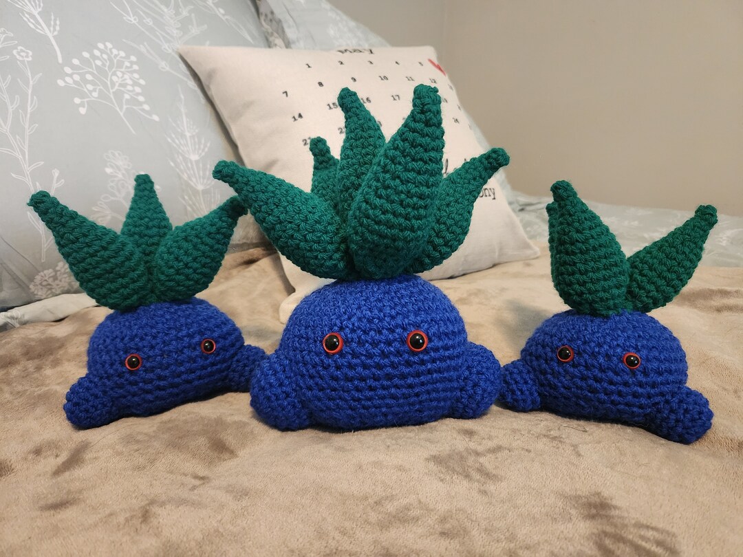 Large Oddish Plush - Etsy