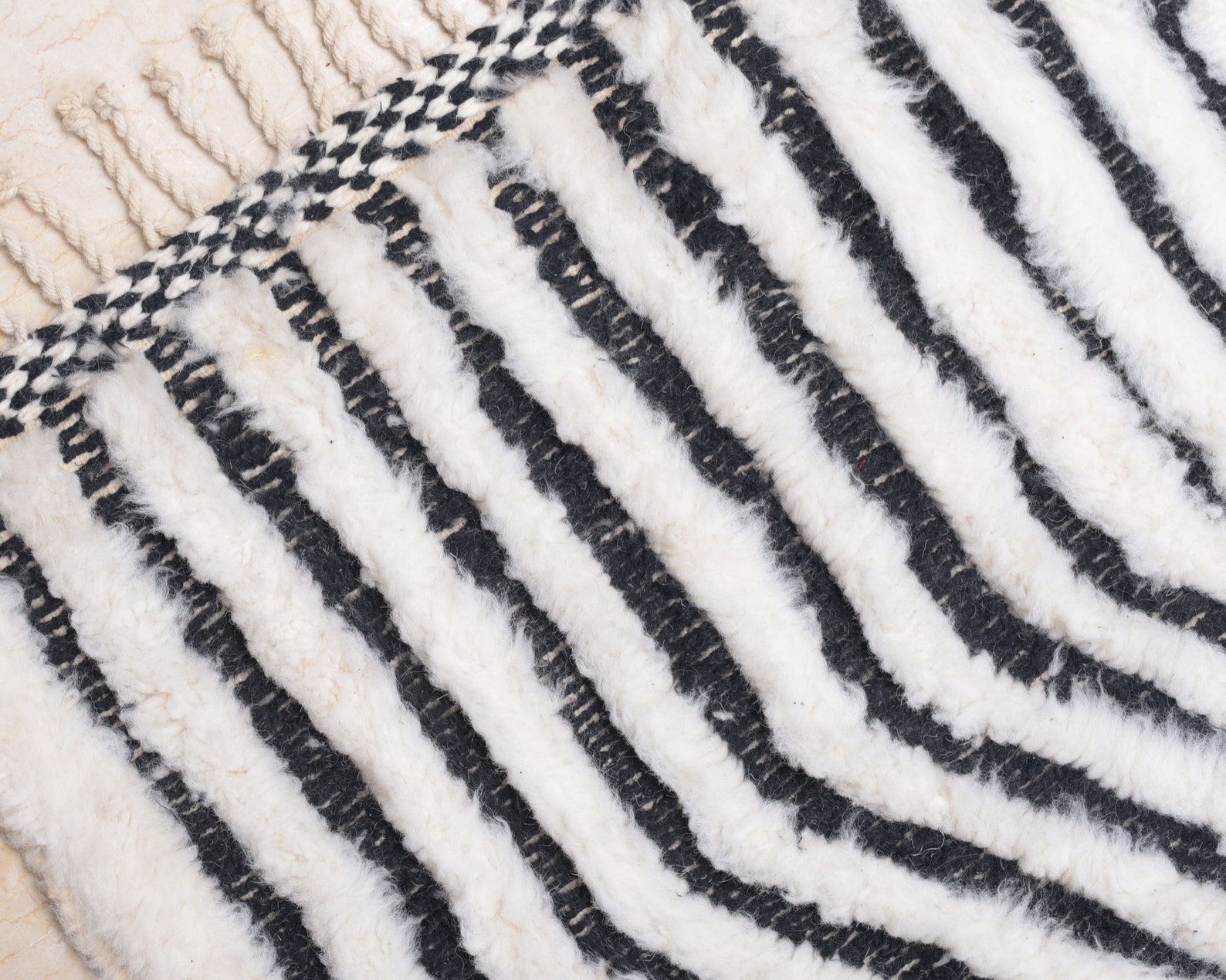 Beni Rug Handwoven Rug Wool Rug Moroccan Abstract Rug - Etsy