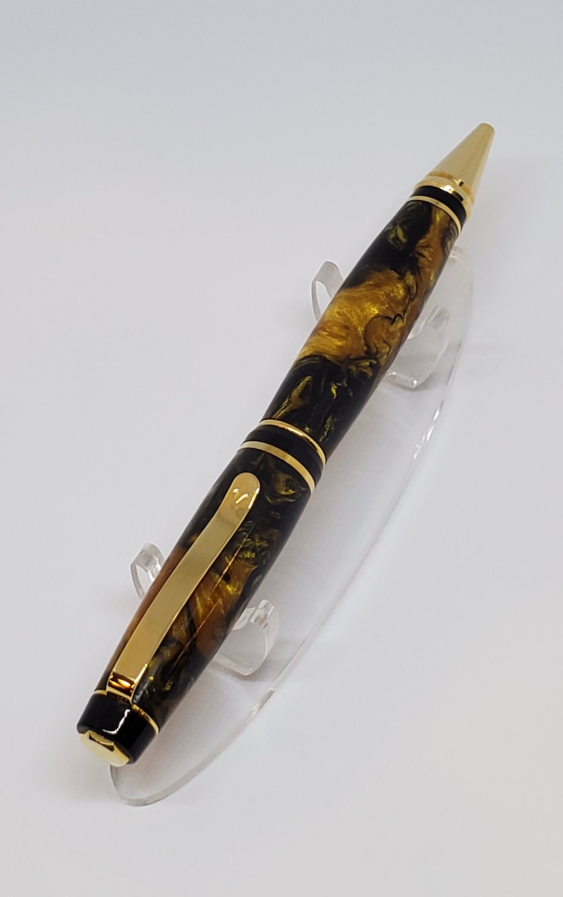 Beautiful Handcrafted Gold Fiji Fusion Cigar Pen